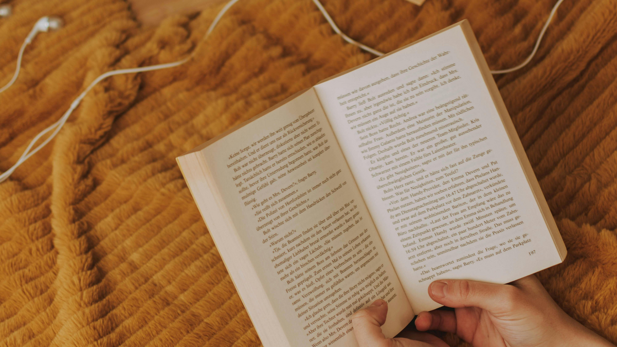 How to Read One Book Each Month: A Beginner's Guide – Best Of Used Books